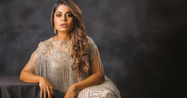 INSIDE STORY - LIVING