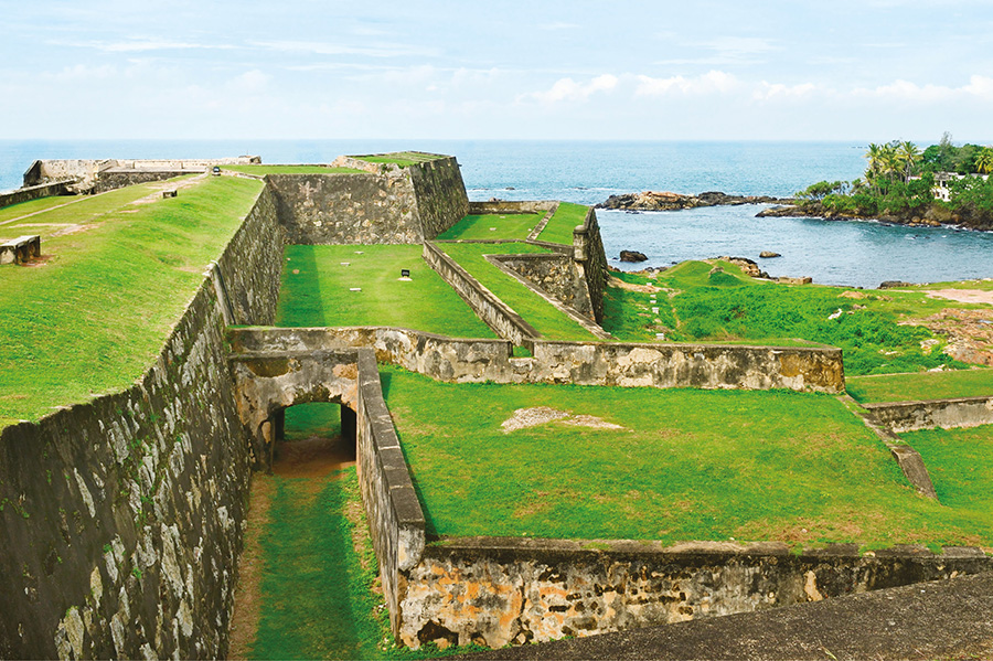 The Southern Fort - LIVING