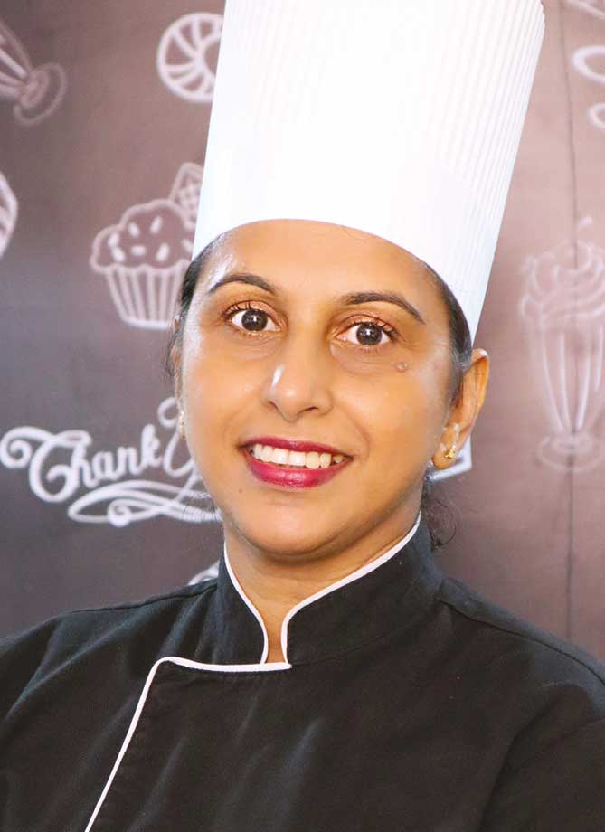 Gourmet Guru - LIVING