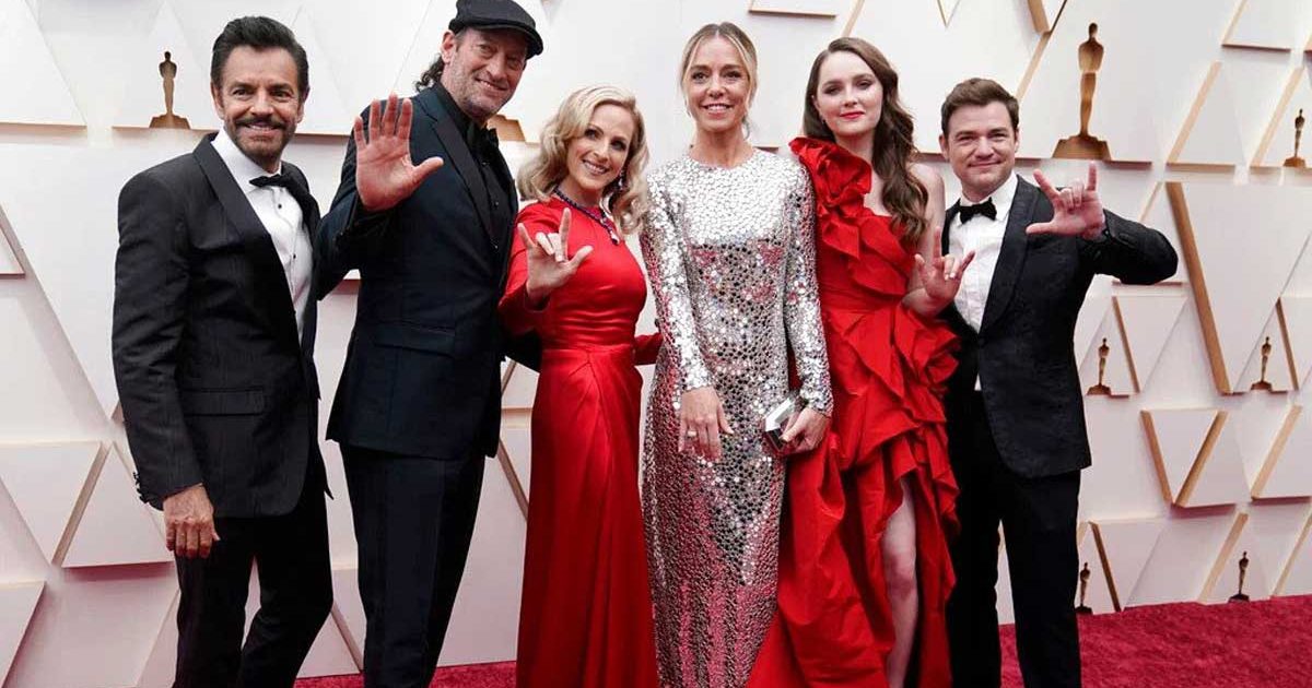 THE 2022 OSCAR WINNERS LIST - LIVING