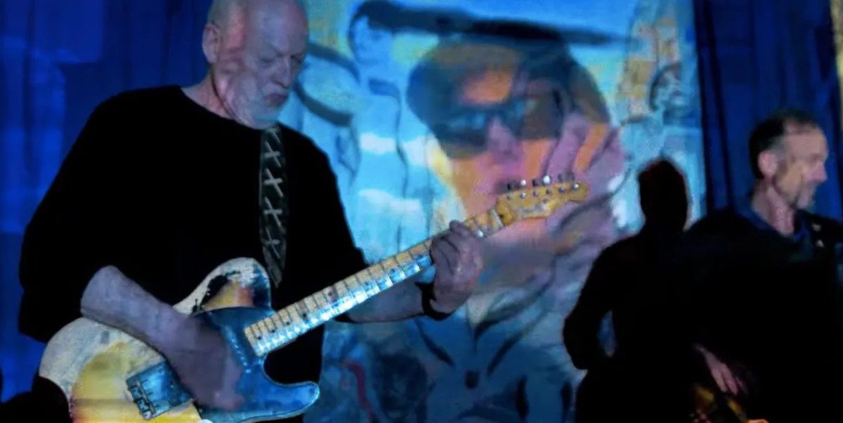 PINK FLOYD REUNITES FOR UKRAINE - LIVING