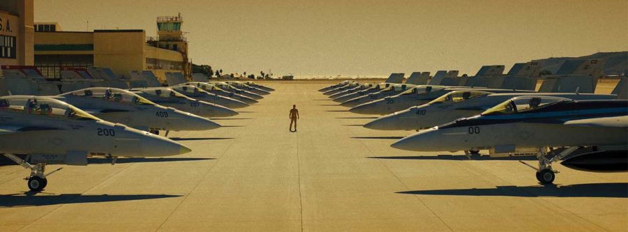 Top Gun: Maverick - LIVING